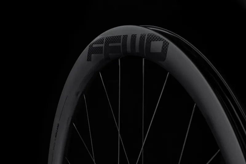 Fast Forward FFWD Raw 44mm Carbon Wheelset